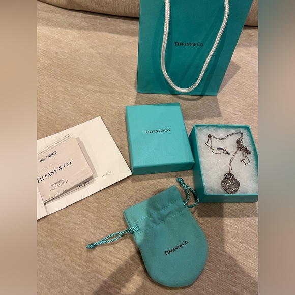 Tiffany & Co. | Jewelry | Tiffany Co Beautiful I Love Younecklace Full ...